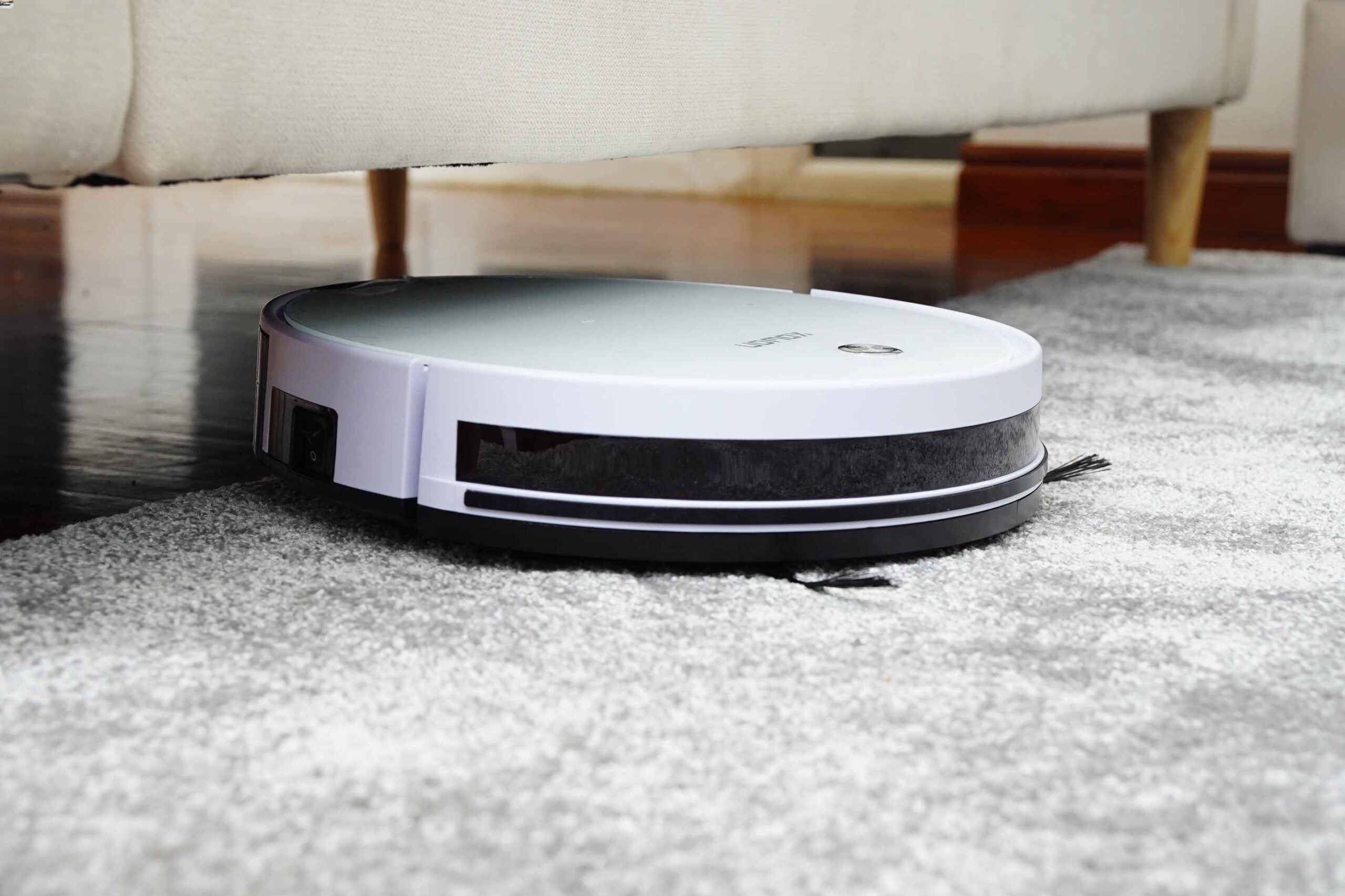 5 Reasons to Use Robot Cleaners for Cleaning Your Home - Emlii
