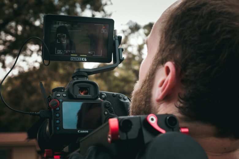 6 Content Marketing Tips With An Online Video Maker - Emlii