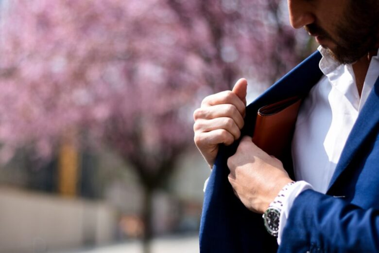 6 Reasons Why Women Date Older Men - Emlii 6 Reasons Why Women Date Older Men - Emlii