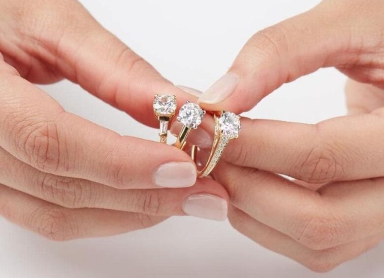 Shining Bright: How to Determine the Right Diamond Size for Your ...